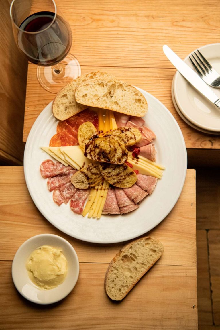 Farm to Table Bistro - Fine Dining Restaurant - Fishkill, NY